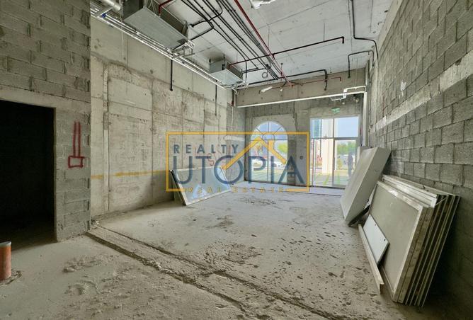 Rent in Vincitore Benessere: BRAND NEW RETAIL SHOP | SHELL AND CORE ...